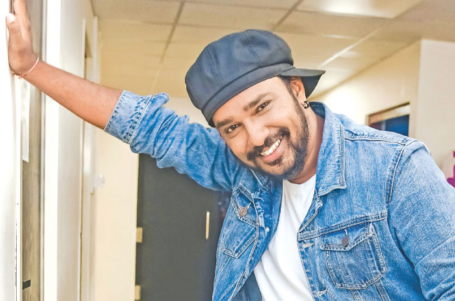 විවාහ තුනක් කියන්නෙ වෙනම දෙයක්, ආයේ මම මෙහෙම චරිත කරන්නෙ නෑ | Devinda ...