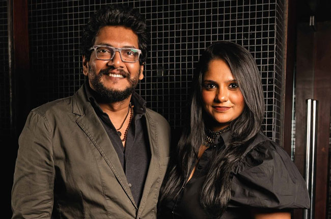 සමහර අය නෙළුම් කුළුණ චිත්‍රපටයේ කෑලි කපලා සමාජ මාධ්‍යට දාලා තිබ්බා ...