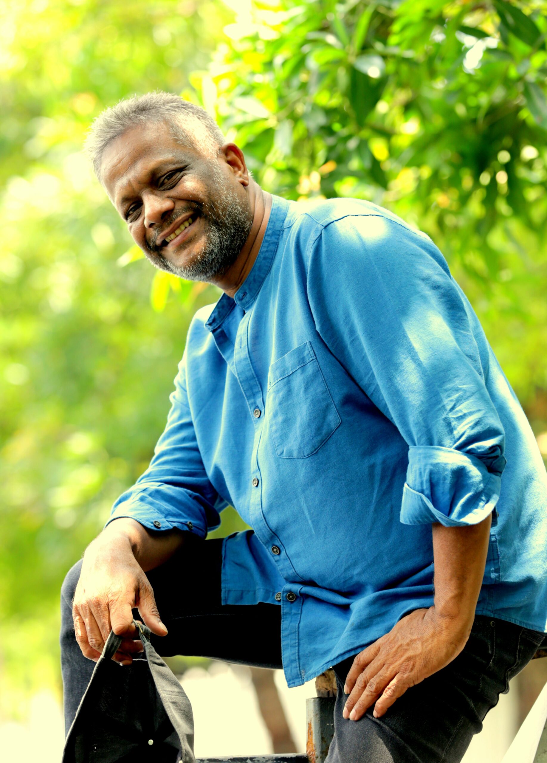 සමස්තය කුණුවෙලා තියෙනකොට ටෙලි නාට්‍ය විතරක් කුණු නොවී තියෙයිද ...